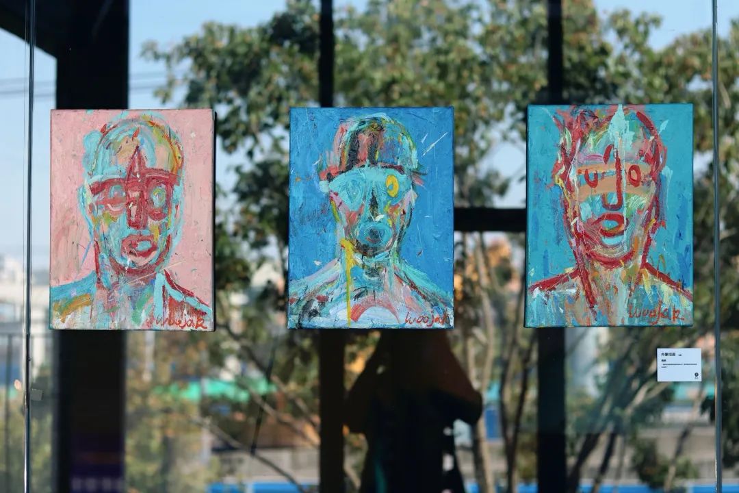 Beauty & Beast Pop-up Art Exhibition – DKU Innovation and ...